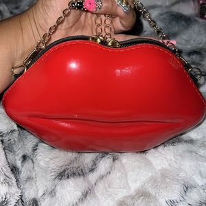 Bags | Lip Shaped Novelty Clutchpurse | Poshmark